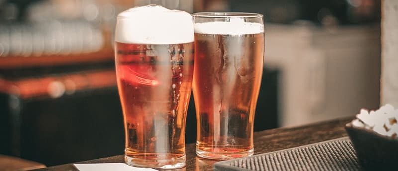 ¿Cuánta cerveza tiene una pinta? - Amantes cerveceros | Amantes ...